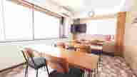 【ワイナリー】横浜駅歩5分 格安会議室 WiFi・モニタ・ホワイトボード無料 Web会議・テレワークの写真2