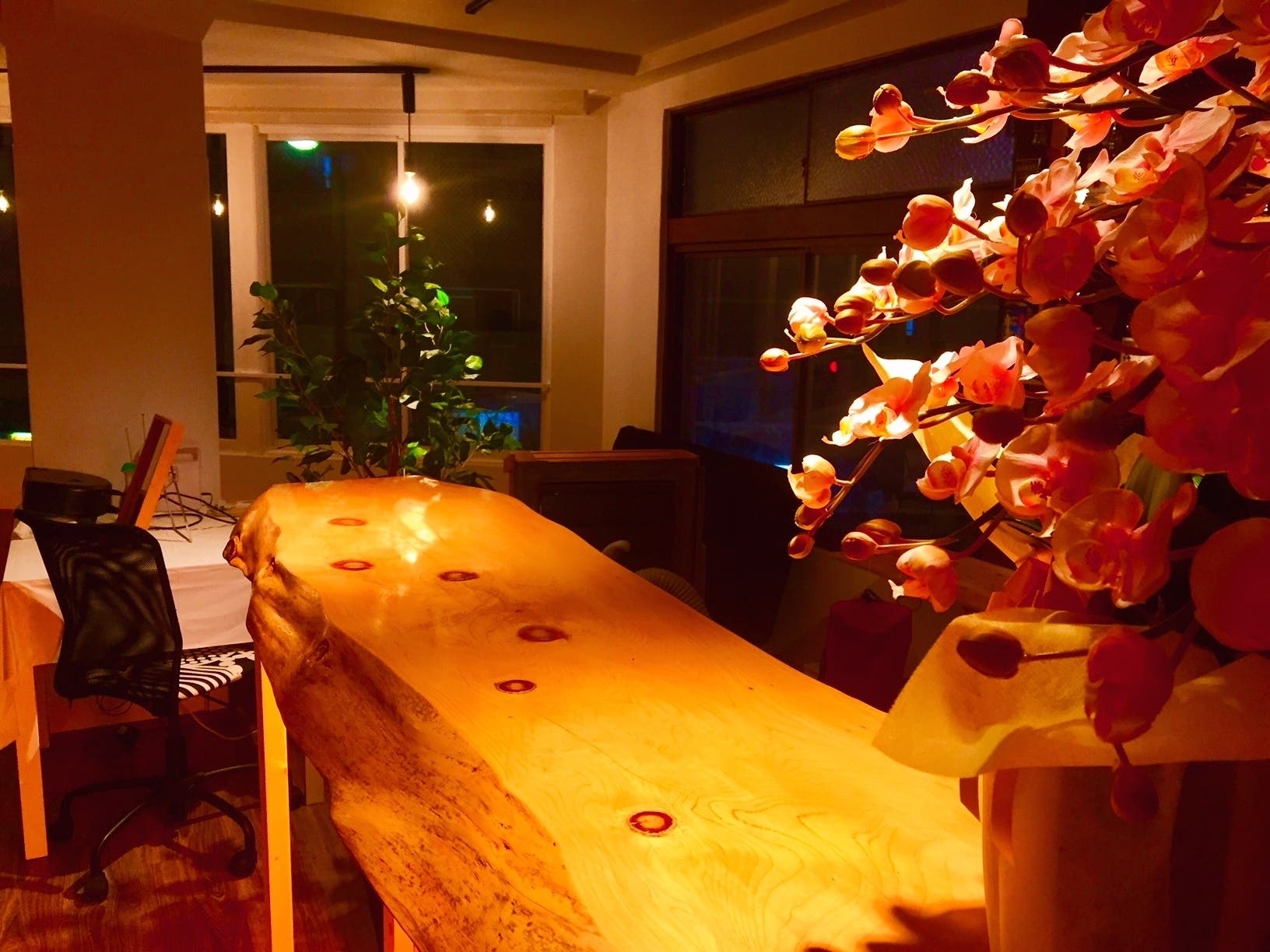 カフェバー　貸切可~25名【博多駅10分キャナル3分】イベント/パーティー/会議/写真/Projector/1Fコンビ二の写真5