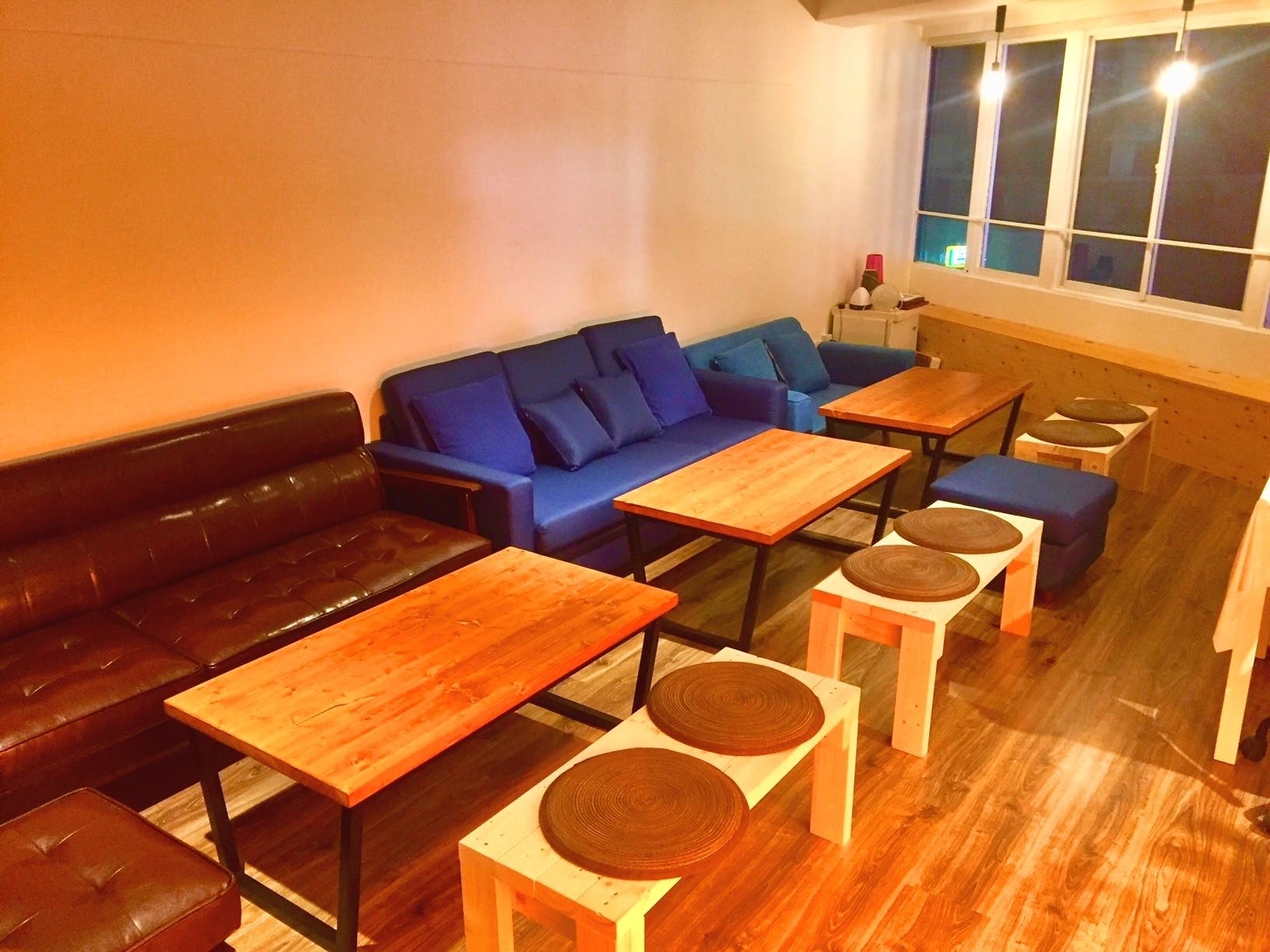 カフェバー　貸切可~25名【博多駅10分キャナル3分】イベント/パーティー/会議/写真/Projector/1Fコンビ二の写真7