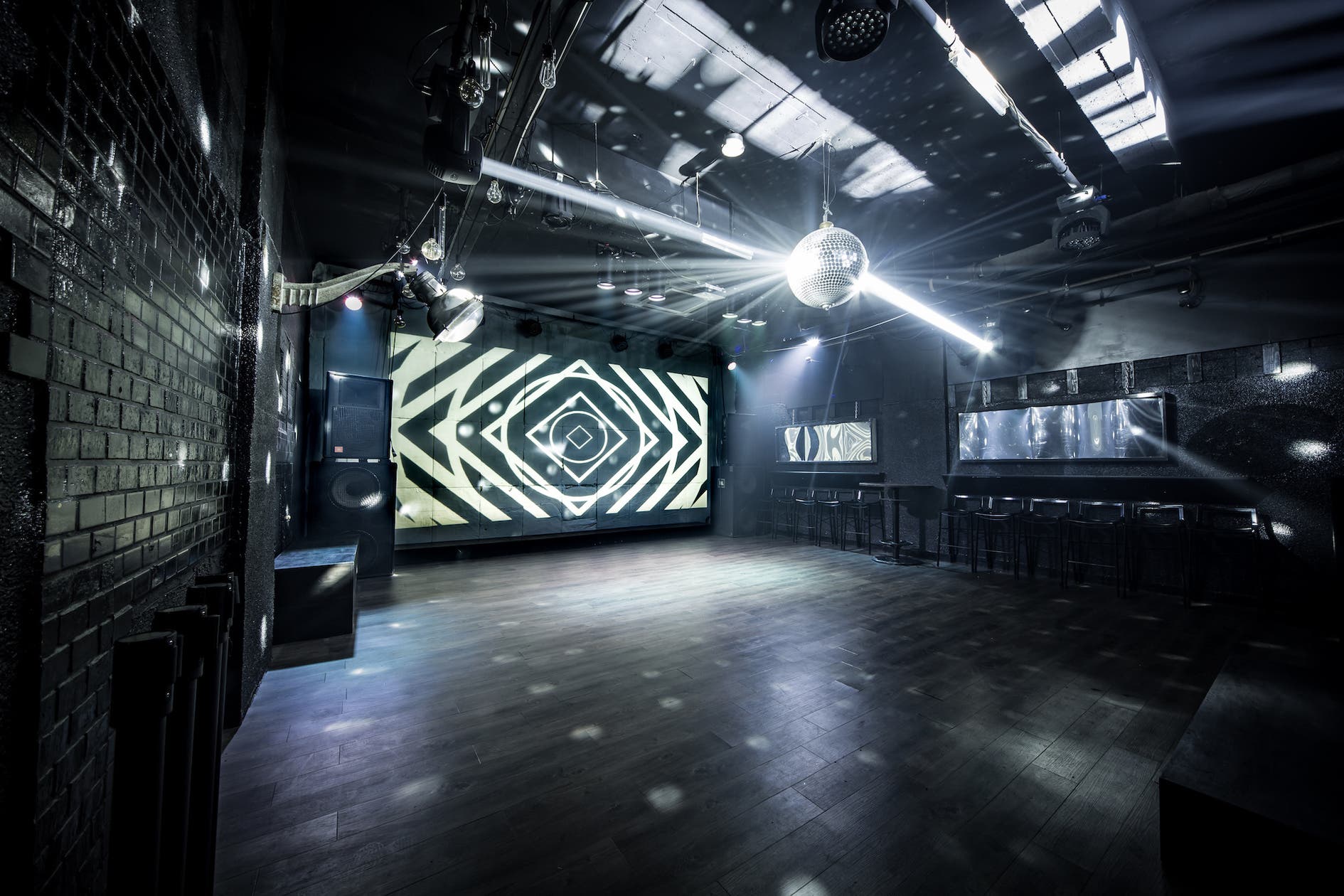 CUBE -新しいアイデアが生まれる場所- 10名〜150名様まで対応可能の写真7