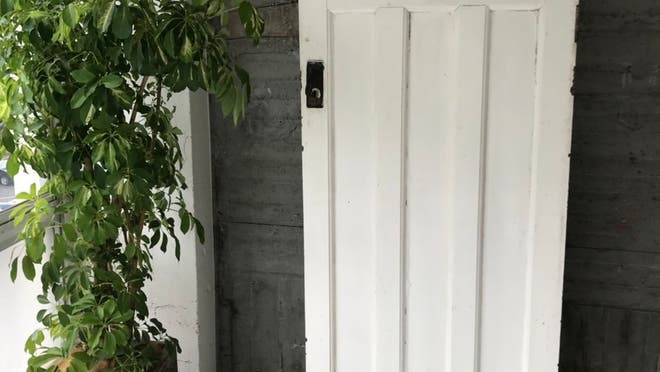 ★元町駅徒歩5分★築60年のビルをリノベーション。自然光が多く入り撮影にも最適!!の写真9