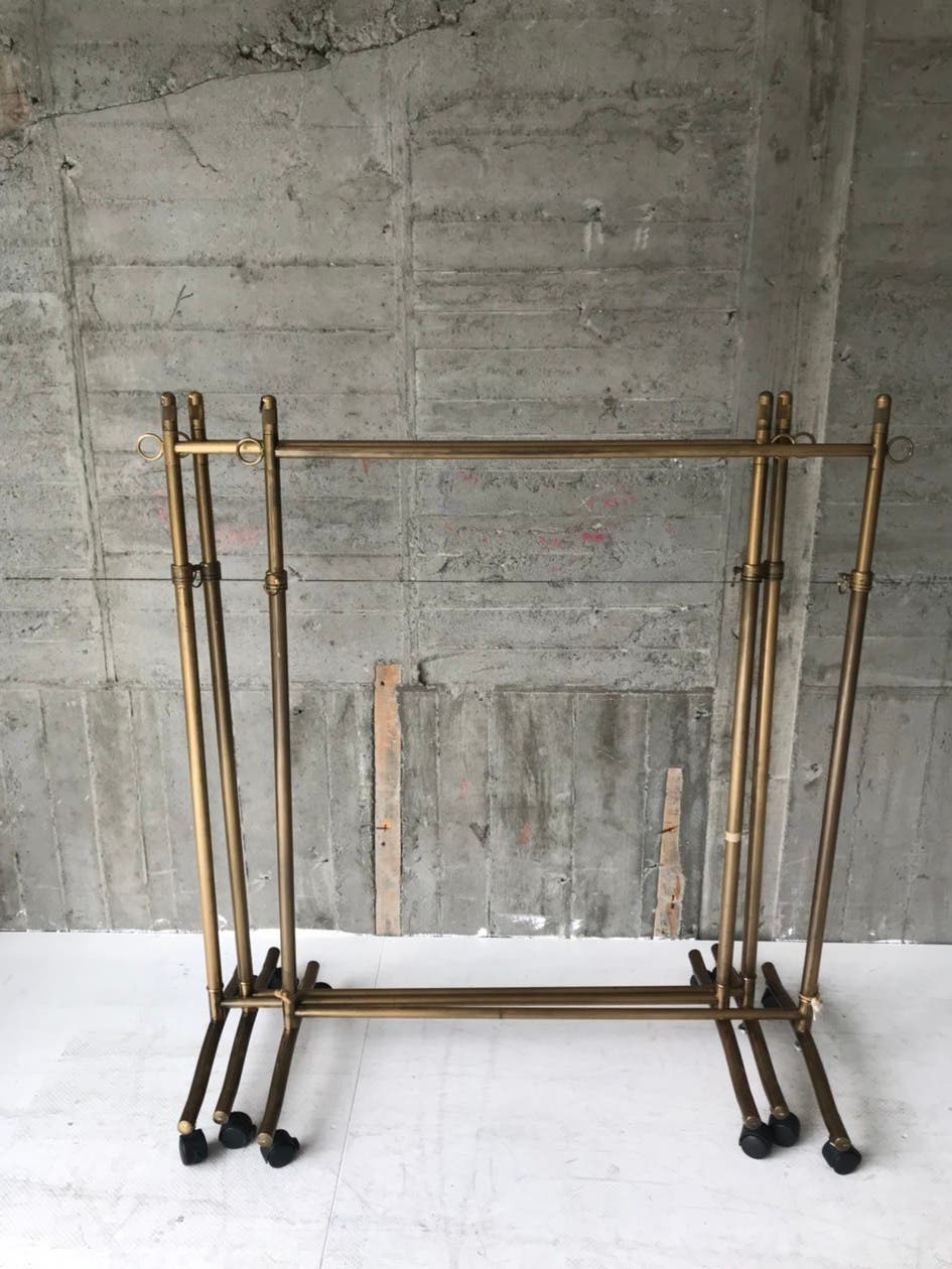 ★元町駅徒歩５分★築６0年のビルをリノベーション。自然光が多く入り撮影にも最適！！の写真14