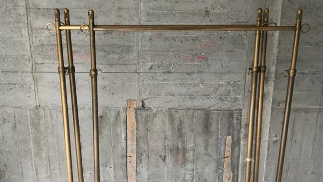 ★元町駅徒歩5分★築60年のビルをリノベーション。自然光が多く入り撮影にも最適!!の写真14