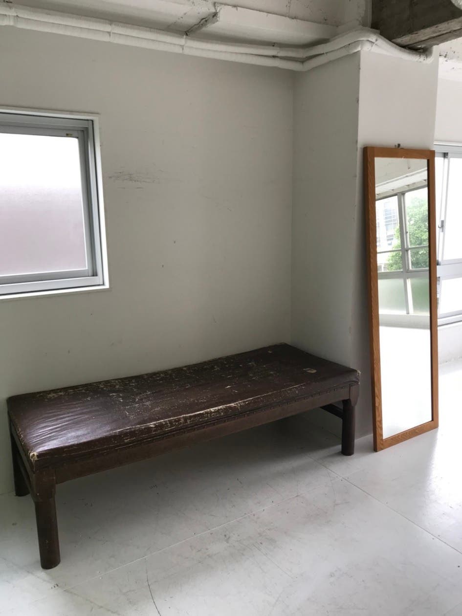 ★元町駅徒歩５分★築６0年のビルをリノベーション。自然光が多く入り撮影にも最適！！の写真17