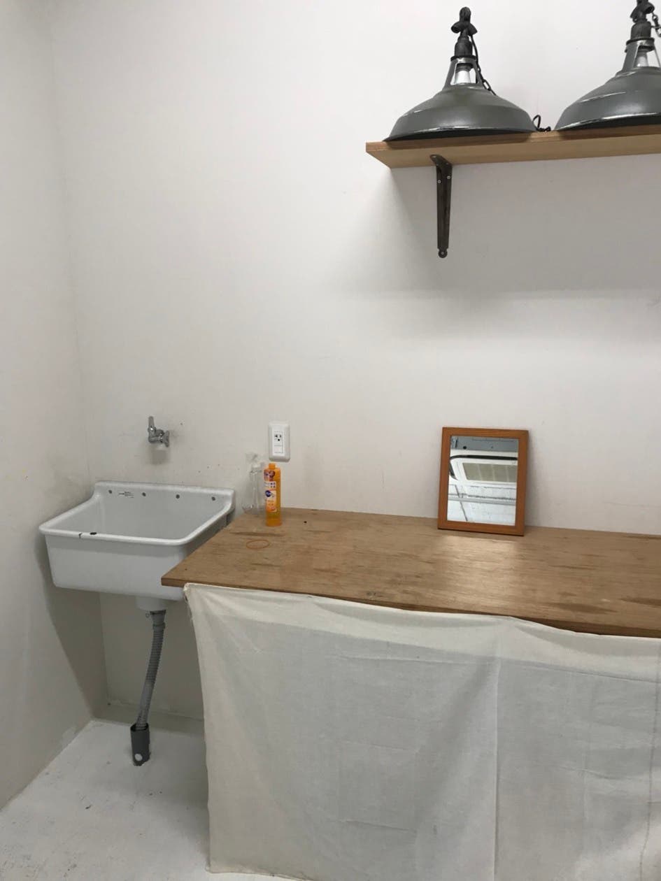 ★元町駅徒歩５分★築６0年のビルをリノベーション。自然光が多く入り撮影にも最適！！の写真19