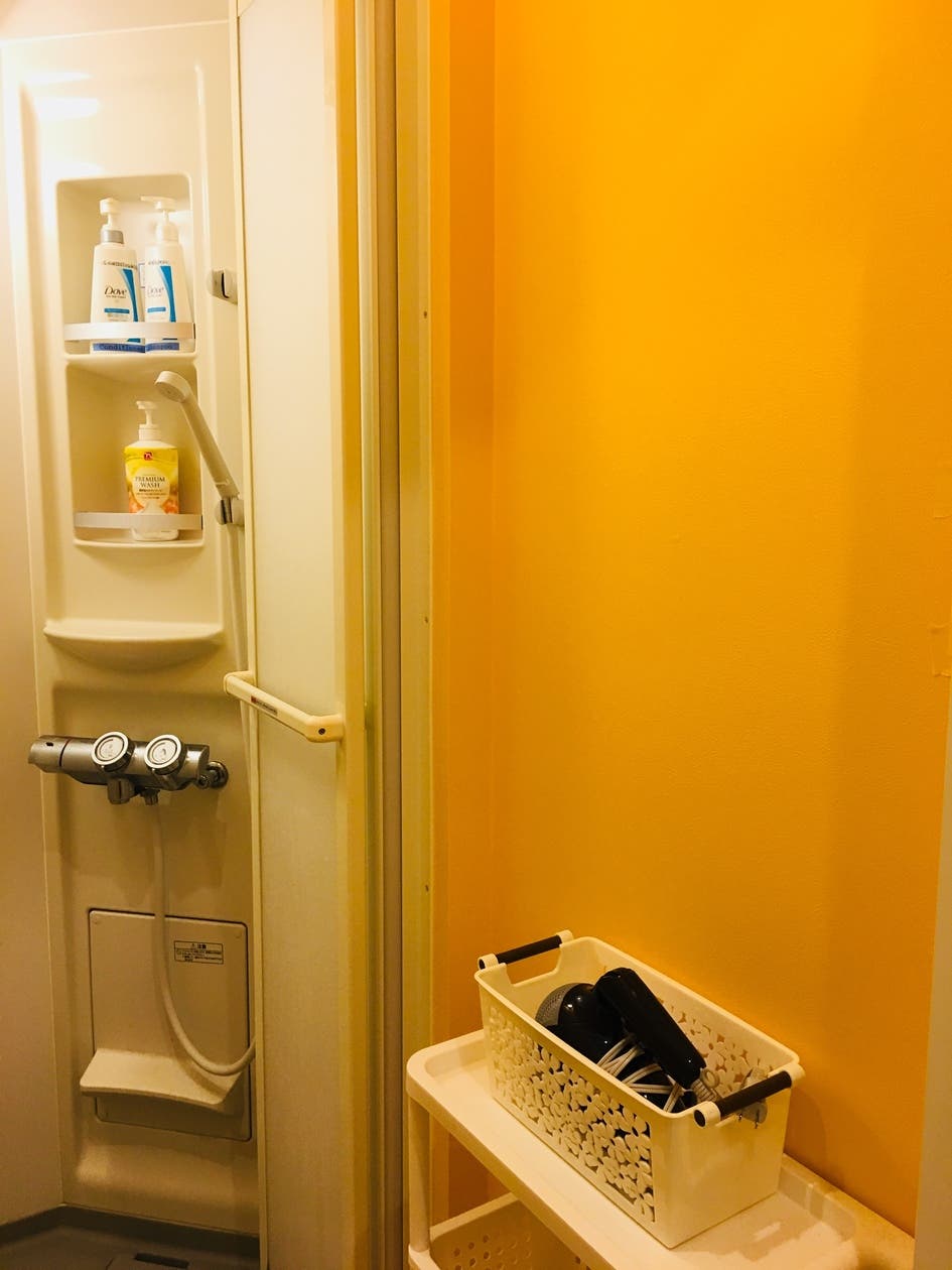 個室テレワークに【黄色】がアクセントの小さなお部屋。受験勉強などに！の写真10