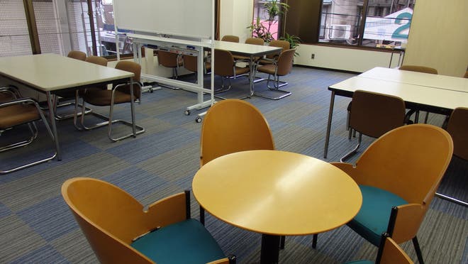 【駅近】岐阜駅徒歩5分 電源 Wi-Fi プロジェクター ホワイドボード完備の写真2