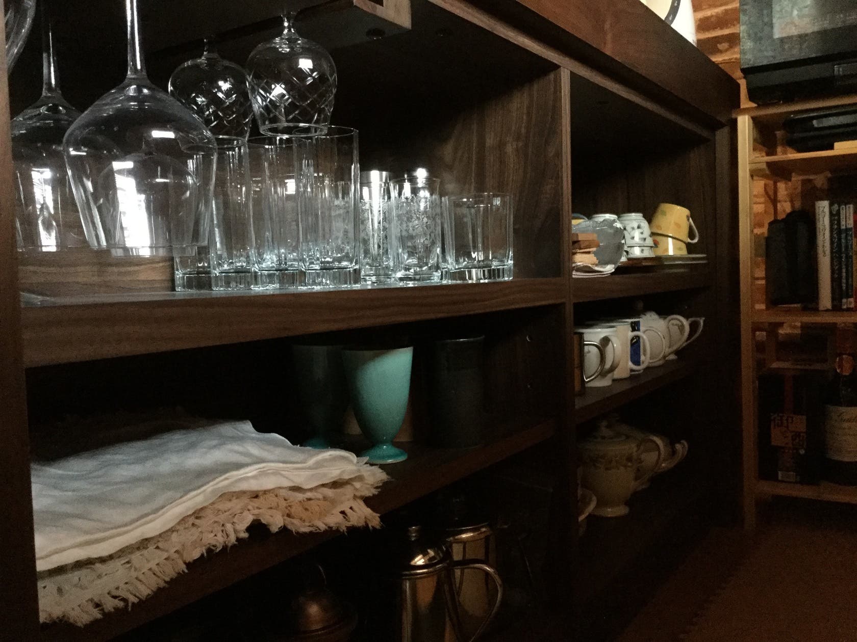 〔新瑞橋駅から徒歩1分〕静かな北欧風一軒家（スウェーデンハウス180m2）の１階リビングの写真8