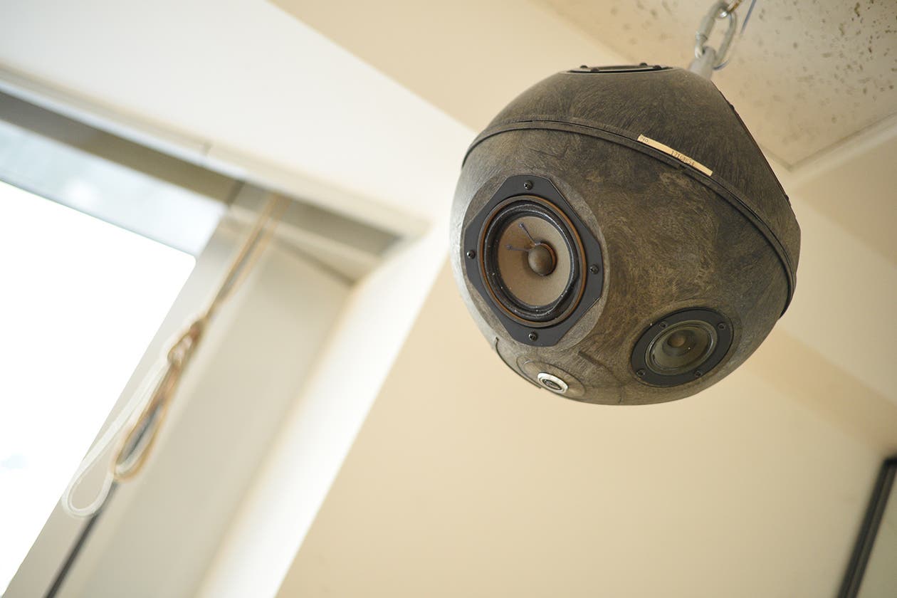 フローリングが気持ちいい広々したダンススタジオの写真5