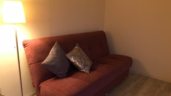 【中央通A】広々キッチン、60インチテレビ、DVD(Blu-ray)プレーヤーあり、貸会議室にも!の写真4