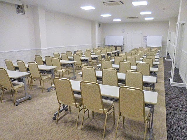 新横浜駅徒歩3分　160名用大ホール　会議・パーティ・懇親会に最適です　Room1+Room2の写真5