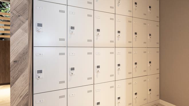 【松戸駅徒歩1秒】8名用会議室#Wi-Fi#電源#ホワイトボード#フリードリンク#コンシェルジュの写真9