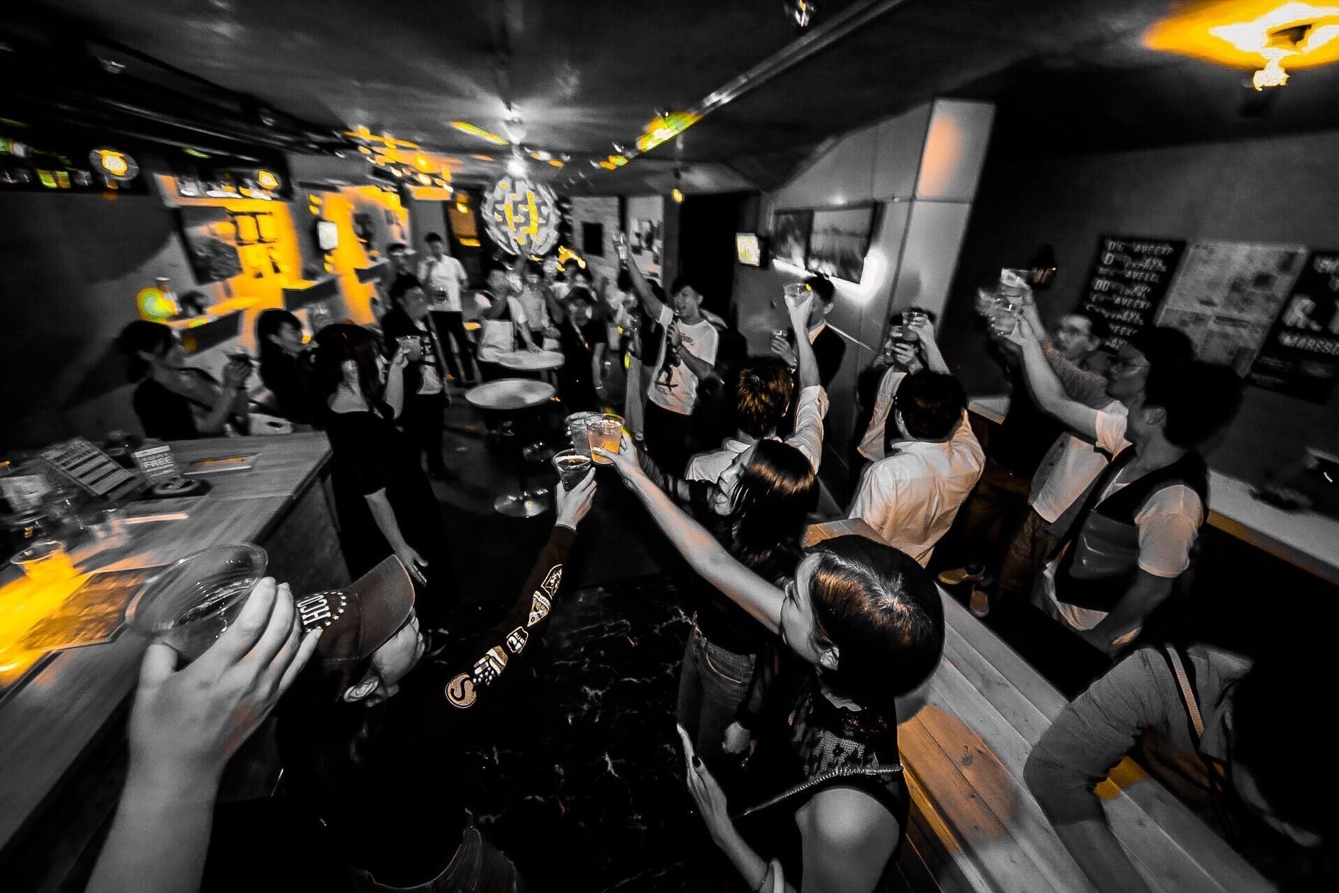 【心斎橋駅徒歩5分】100名まで利用可能なイベントスペース♪歓送迎会、忘年会、新年会、女子会や結婚式二次会に使える人気のスポットの写真7