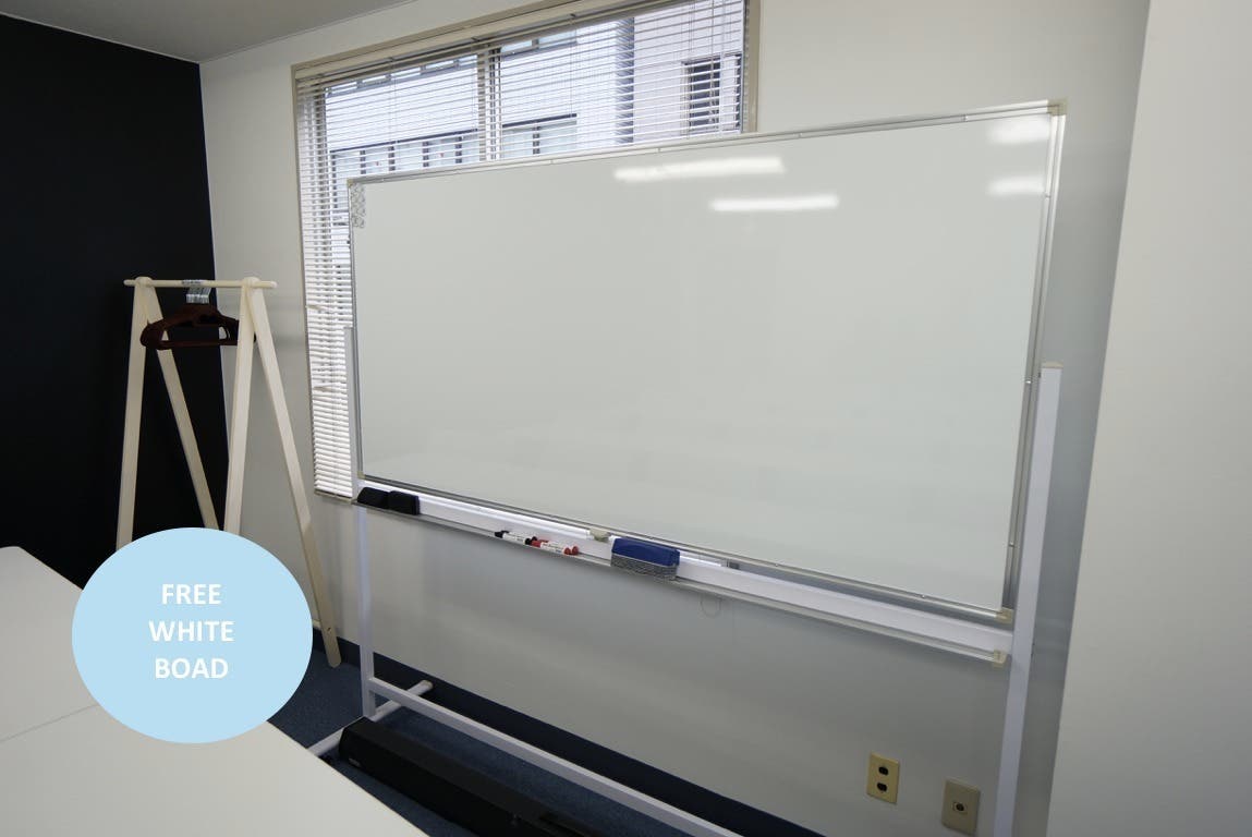 大幅値下げ中⬇️＜セキレイ会議室＞八丁堀駅徒歩3分♪広々28名収容！テレワークにも！光回線/プロジェクタ/スクリーン無料の写真13