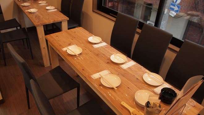 キッチン付でホームパーティー・女子会・誕生日会・ママ会・会議等に最適♪モニターも2台ありますよ。の写真4