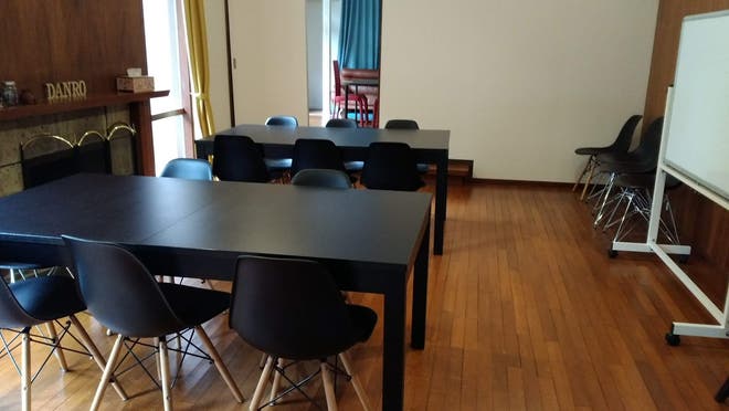 【 渋谷/代々木上原/駒場東大】メディアにも多数掲載!広々リビングと独立キッチン、控え室のあるスペース。の写真17