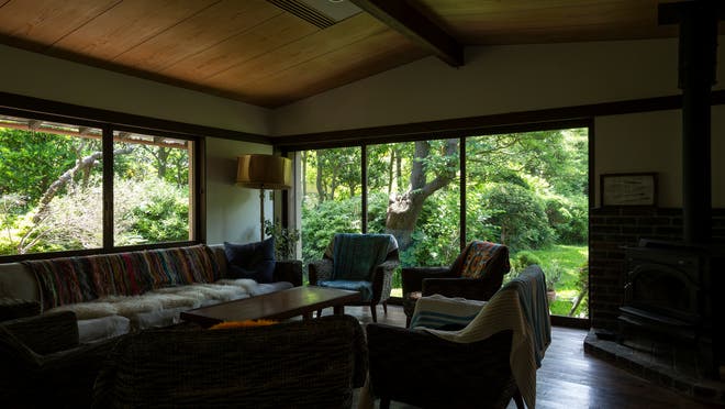 【逗子海岸まで徒歩5分】築80年の古民家。庭・薪ストーブ利用可。会議、ワークショップ、個展、写真撮影に!の写真1