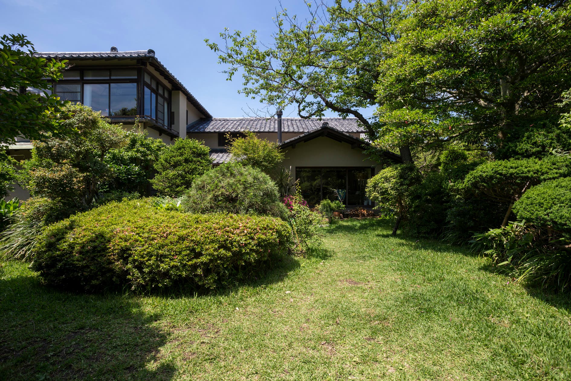 【逗子海岸まで徒歩5分】築80年の古民家。庭・薪ストーブ利用可。会議、ワークショップ、個展、写真撮影に！の写真5