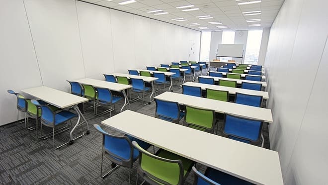 名古屋会議室 プライム 第2会議室【名古屋駅徒歩4分・無料Wi-Fi・最大48名・プライムセントラルタワー名古屋駅前店】の写真1