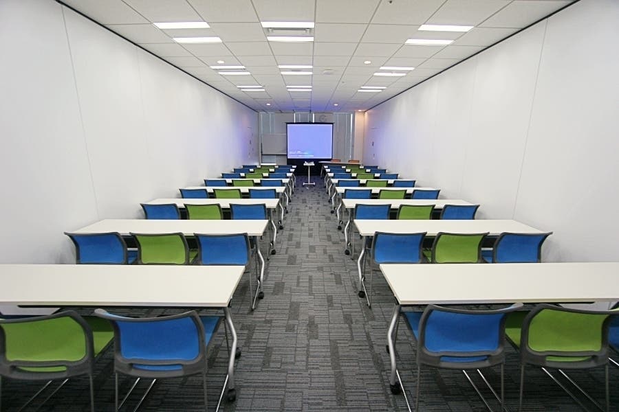 名古屋会議室 プライム 第2会議室【名古屋駅徒歩4分・無料Wi-Fi・最大48名・プライムセントラルタワー名古屋駅前店】の写真8