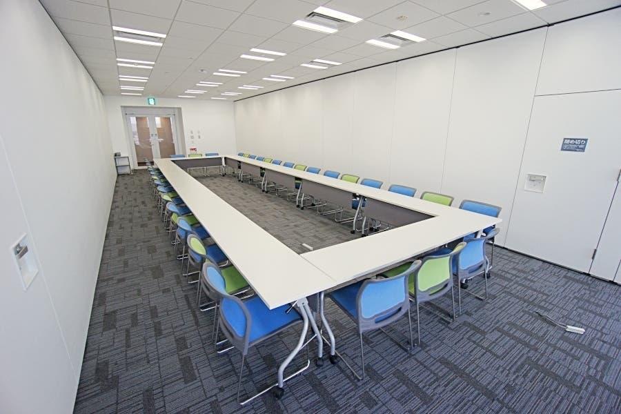 名古屋会議室 プライム 第2会議室【名古屋駅徒歩4分・無料Wi-Fi・最大48名・プライムセントラルタワー名古屋駅前店】の写真14