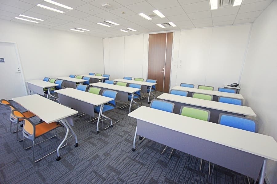 名古屋会議室 プライム 第7会議室【名古屋駅徒歩4分・無料Wi-Fi・最大27名・プライムセントラルタワー名古屋駅前店】の写真4