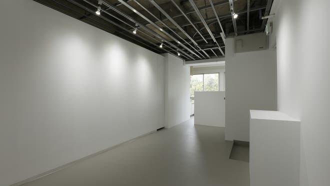 【表参道駅9分】展示会に適した白を基調とした美しいギャラリースペースの写真8