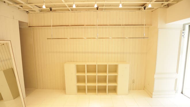 室内が白で統一され、様々な表現がしやすいレンタルスペースです。の写真2