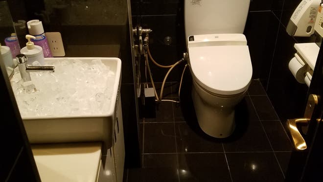 カラオケ付きキャバクラスペース!池袋サンシャイン通り!パーティー・撮影会利用などに!の写真12