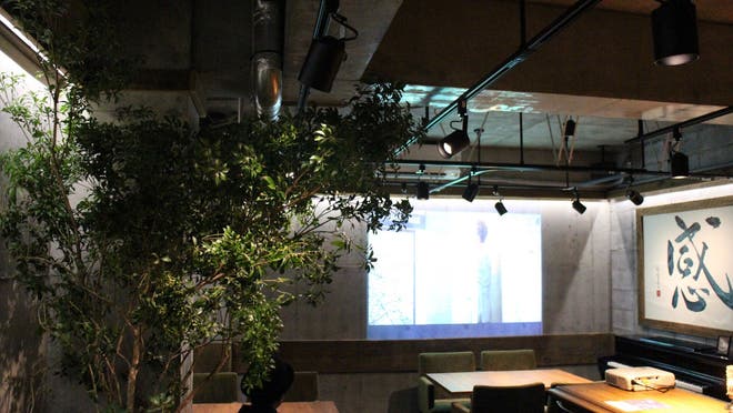 大型ビジョン完備マルチスペース!忘年会、新年会、クリスマスパーティー、さまざまなイベントにご利用ください!の写真5