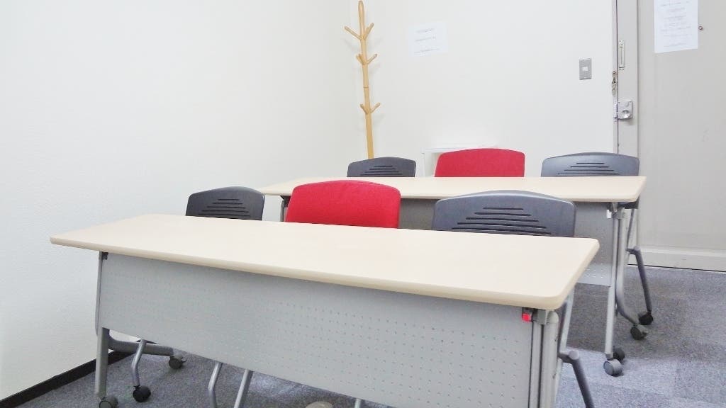 本町駅3分♪仲良く個室で会合、オフ会、セミナー☆Wi-Fi無料♫コンフォートスペース本町コンパクト☆の写真7