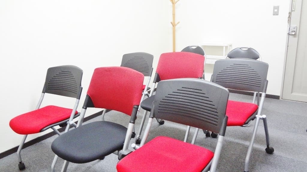 本町駅3分♪仲良く個室で会合、オフ会、セミナー☆Wi-Fi無料♫コンフォートスペース本町コンパクト☆の写真8