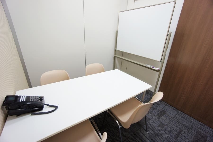 名古屋会議室 プライム 第9会議室【名古屋駅徒歩4分・無料Wi-Fi・最大4名・プライムセントラルタワー名古屋駅前店】の写真4