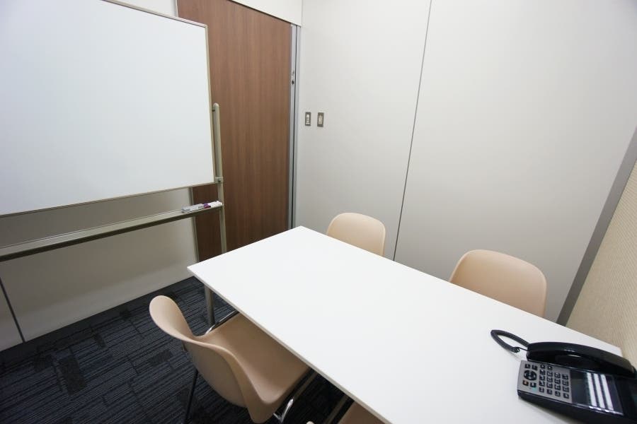 名古屋会議室 プライム 第9会議室【名古屋駅徒歩4分・無料Wi-Fi・最大4名・プライムセントラルタワー名古屋駅前店】の写真5