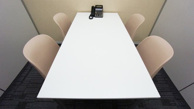 名古屋会議室 プライム 第10会議室【名古屋駅徒歩4分・無料Wi-Fi・最大4名・プライムセントラルタワー名古屋駅前店】の写真2