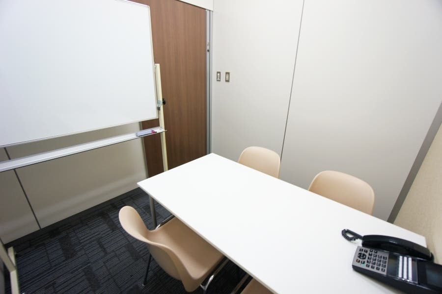 名古屋会議室 プライム 第10会議室【名古屋駅徒歩4分・無料Wi-Fi・最大4名・プライムセントラルタワー名古屋駅前店】の写真5