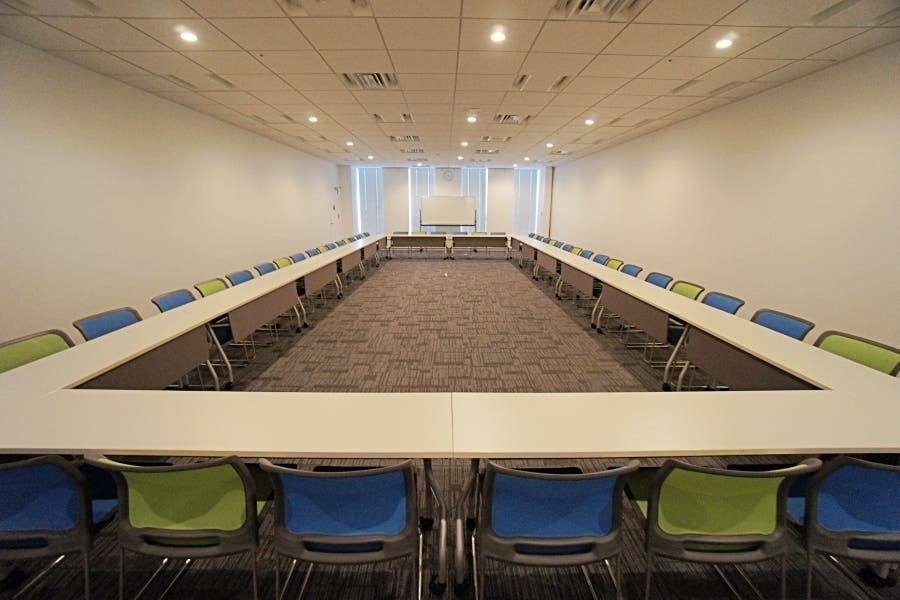 名古屋会議室 プライム 第14会議室【名古屋駅徒歩4分・無料Wi-Fi・最大56名・プライムセントラルタワー名古屋駅前店】の写真15