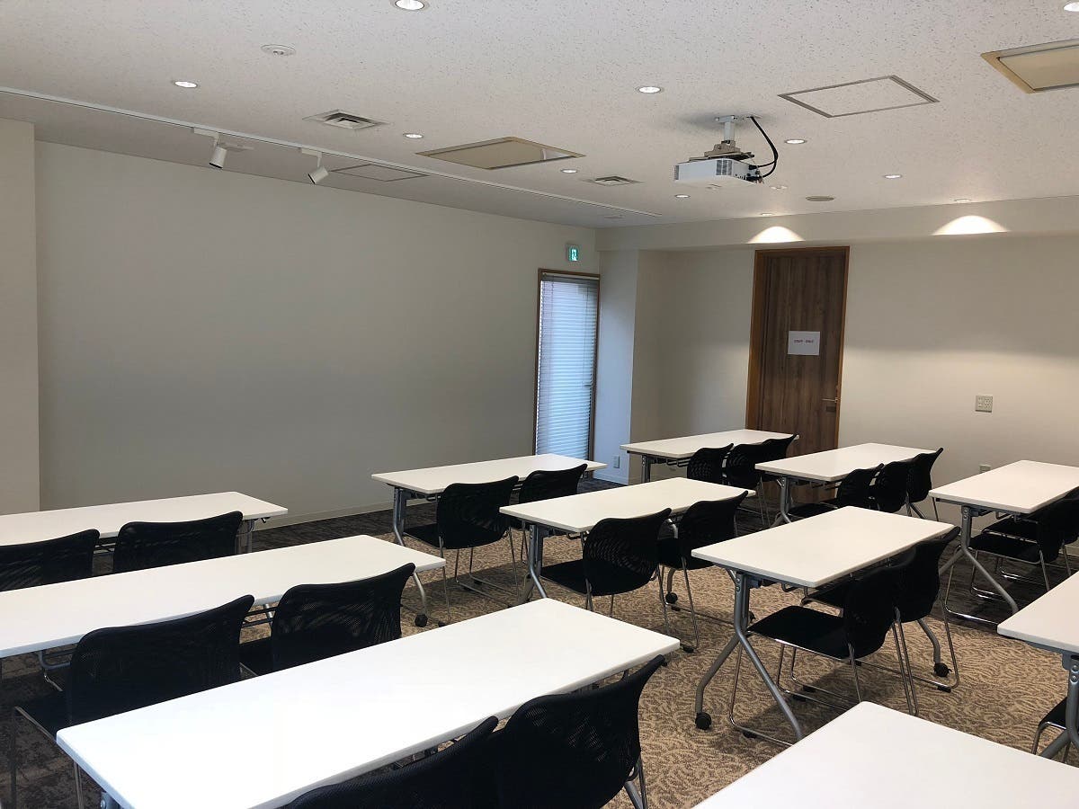 セミナールーム（1h、30名用）の画像2