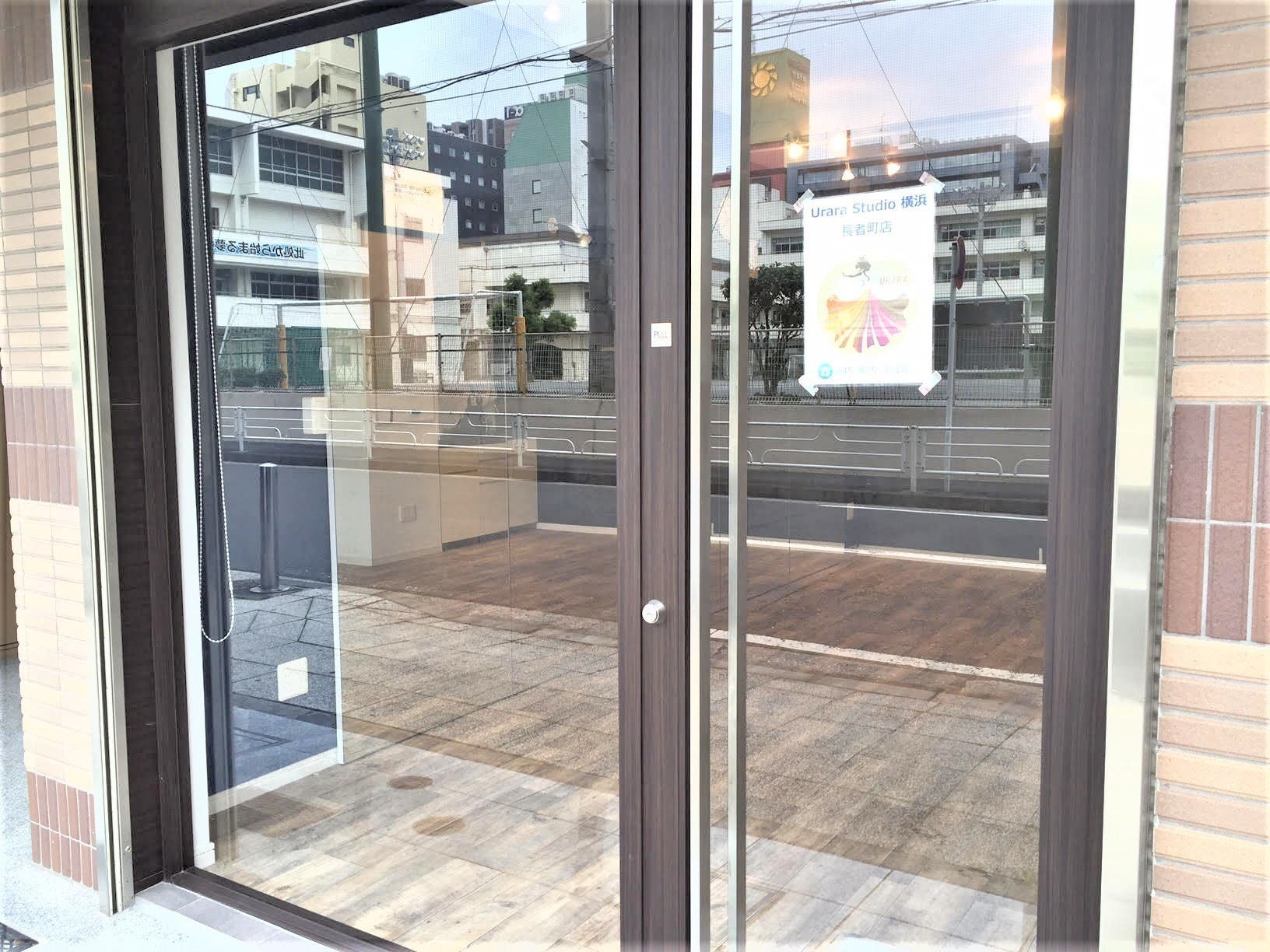 【横浜関内駅4分】フラメンコ・タップ可・バレエバー完備　リノリウム床！★6～8時4４0円★8～16時7７0円平日★！スタジオの写真6