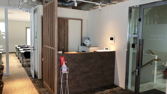 【四ツ谷駅徒歩4分】Wi-Fi・プロジェクター・スクリーン等完備のセミナールーム!(備品無料)の写真6