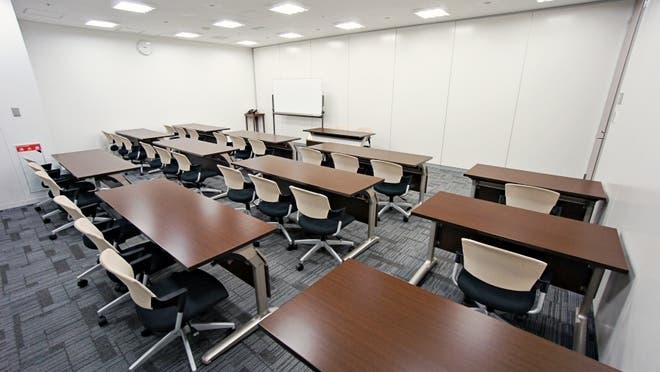 名古屋会議室 プライム 第17会議室【名古屋駅徒歩4分・無料Wi-Fi・最大27名・プライムセントラルタワー名古屋駅前店】の写真1