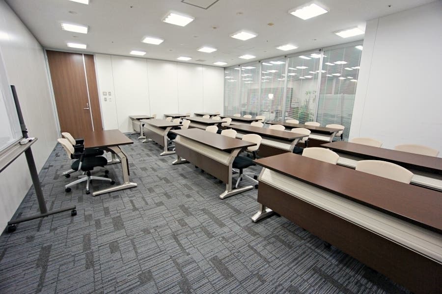 名古屋会議室 プライム 第17会議室【名古屋駅徒歩4分・無料Wi-Fi・最大27名・プライムセントラルタワー名古屋駅前店】の写真4