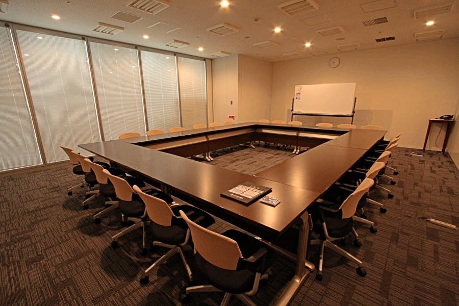 名古屋会議室 プライム 第17会議室【名古屋駅徒歩4分・無料Wi-Fi・最大27名・プライムセントラルタワー名古屋駅前店】の写真15