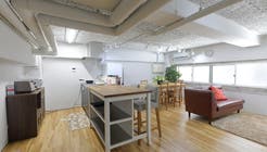 ①ホームパーティ/女子会/おうちデート/ママ会/映画鑑賞/料理会/歓迎会 <花隈駅徒歩3分>キッチン付き★高速Wifi★の写真3