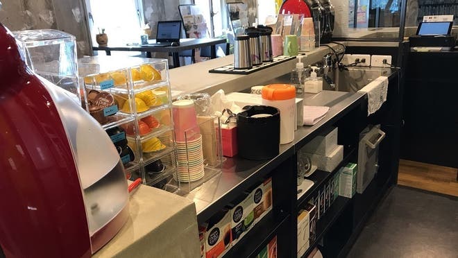 【4人用レンタルキッチン】(4名様まで)モルタル造りのカウンター付キッチンで素敵な教室を!ワークショップにもぴったり。の写真2