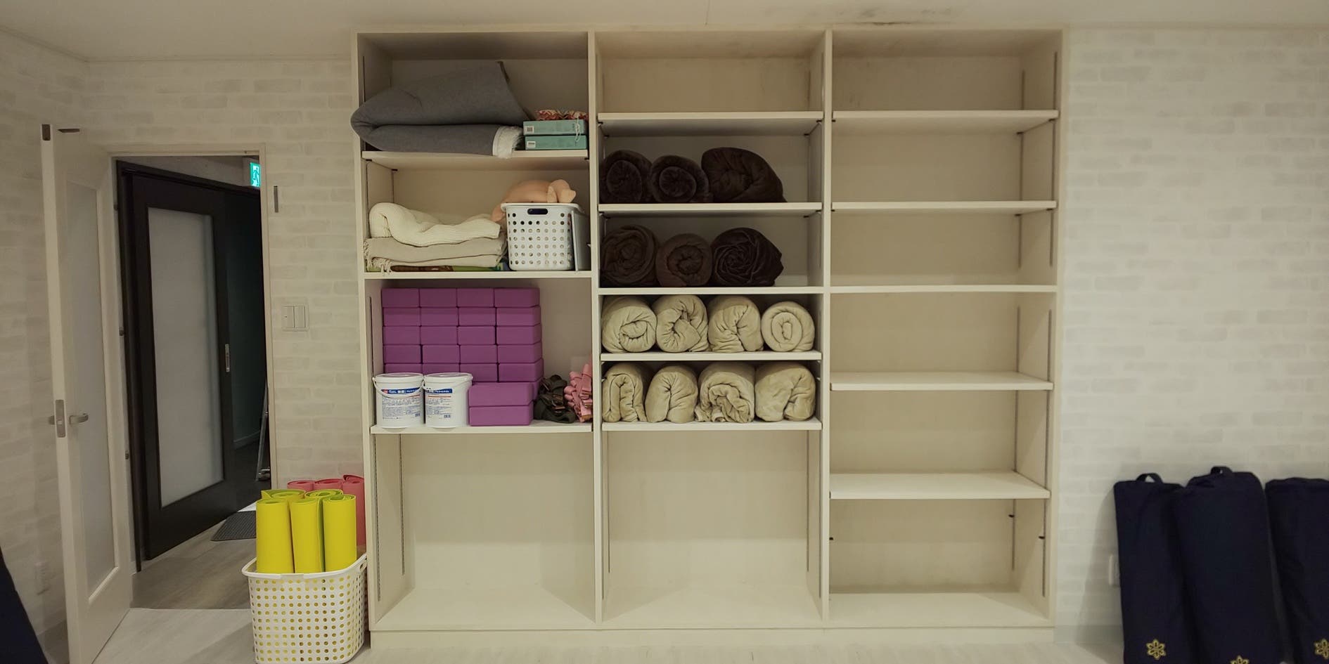 関内駅・日本大通り駅近！Wi-Fi完備、更衣室ありの広々とした新しいスタジオです♪の写真15