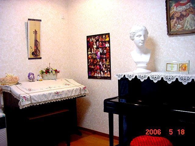 *TV撮影・キッチンカーや商品撮影:屋外イベントスペース＊丸本屋:机＆椅子＋町家内化粧室＋水道コンセント有。予約リクエストの写真10