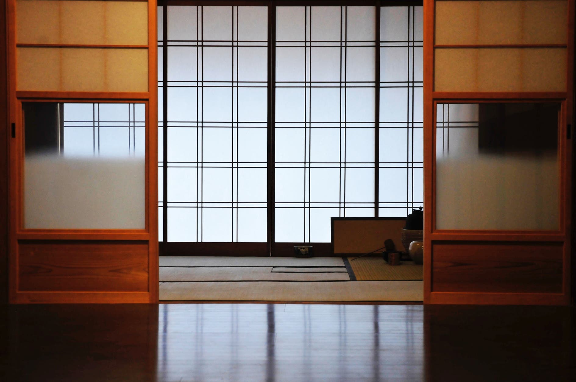 お茶が飲める二階建て京町家風スペースの写真1