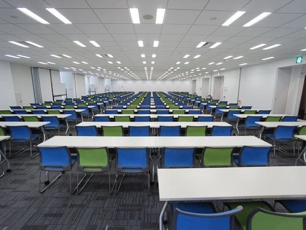 名古屋会議室 プライム 第1+2+3+4会議室【名駅4分・無料Wi-Fi・最大294名・プライムセントラルタワー名古屋駅前店】の写真2