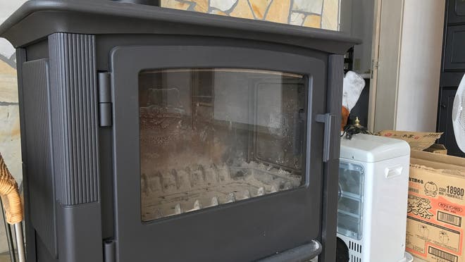 【撮影やパーティ利用が人気!】薪ストーブのある広いリビング、茶器を備えた和室のある大邸宅☆撮影利用が人気です!の写真16